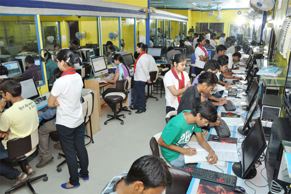 Learn from The Best Computer Classes in Delhi - Pipl Delhi