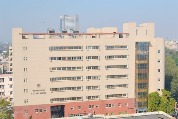 Top 5 Government Hospitals in Delhi - PIPLDELHI.COM
